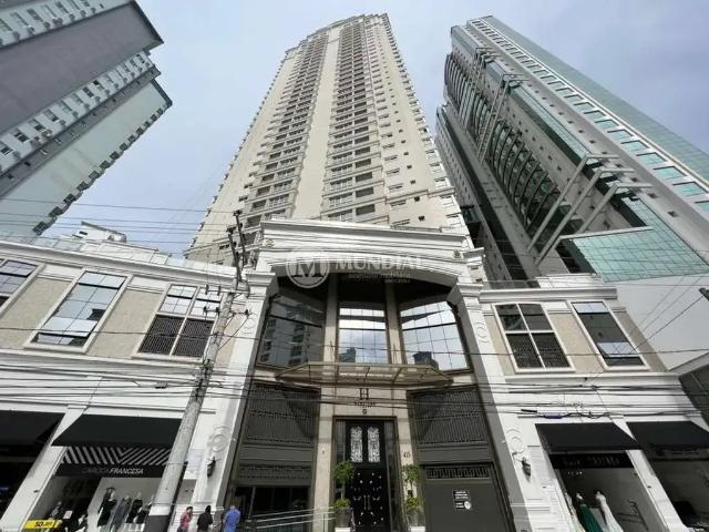 Apartamento para Venda em Balneário Camboriú/SC Centro 3 Quartos