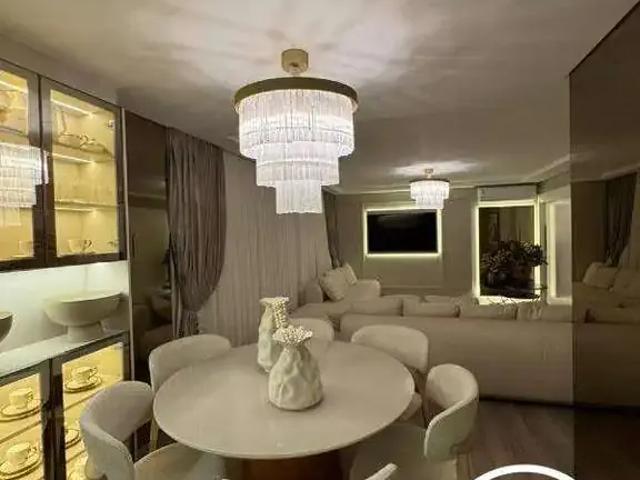 Apartamento para Venda em Balneário Camboriú/SC Centro 3 Quartos