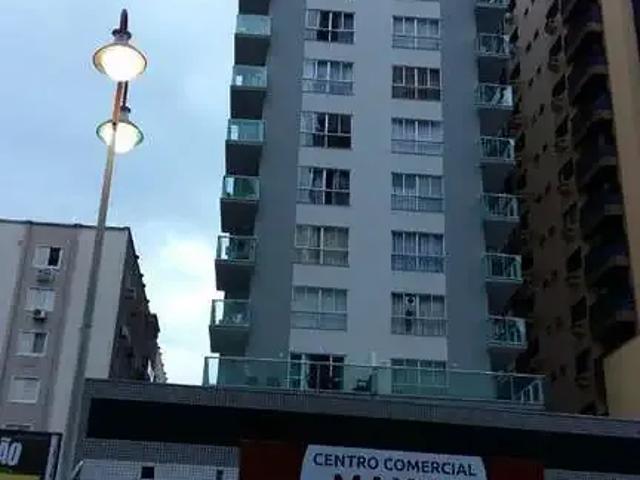 Apartamento para Venda em Balneário Camboriú/SC Centro 3 Quartos