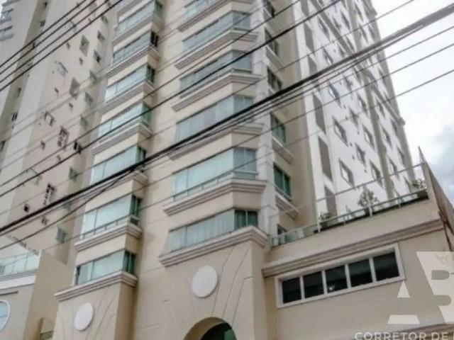 Apartamento para Venda em Balneário Camboriú/SC Centro 3 Quartos