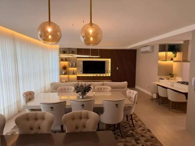 Apartamento para Venda em Balneário Camboriú/SC Centro 3 Quartos