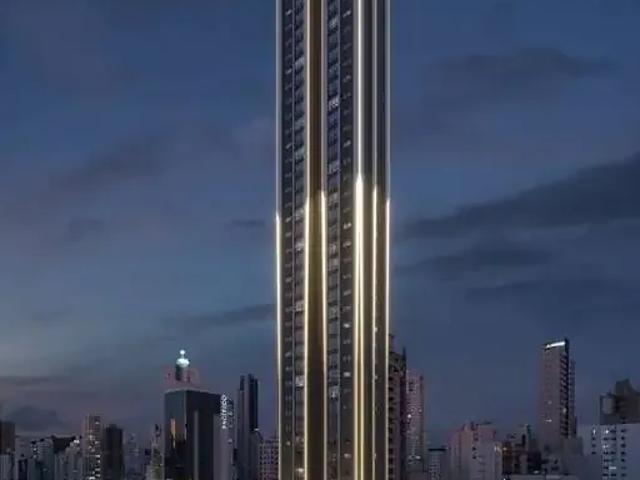 Apartamento para Venda em Balneário Camboriú/SC Centro 3 Quartos