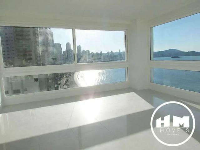 Apartamento para Venda em Balneário Camboriú/SC Centro 3 Quartos