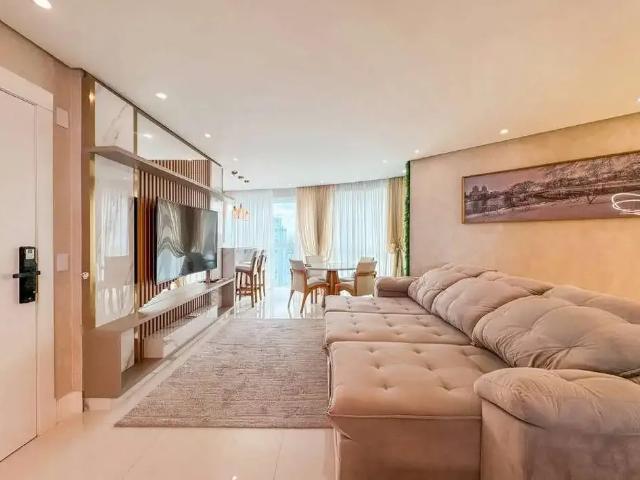 Apartamento para Venda em Balneário Camboriú/SC Centro 3 Quartos