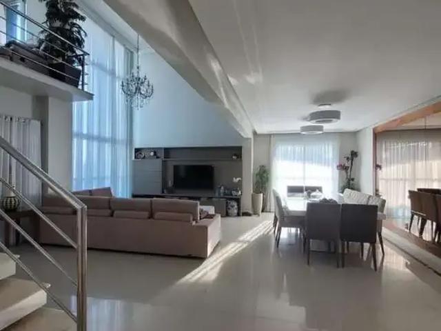 Apartamento para Venda em Balneário Camboriú/SC Centro 3 Quartos