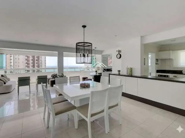 Apartamento para Venda em Balneário Camboriú/SC Centro 3 Quartos