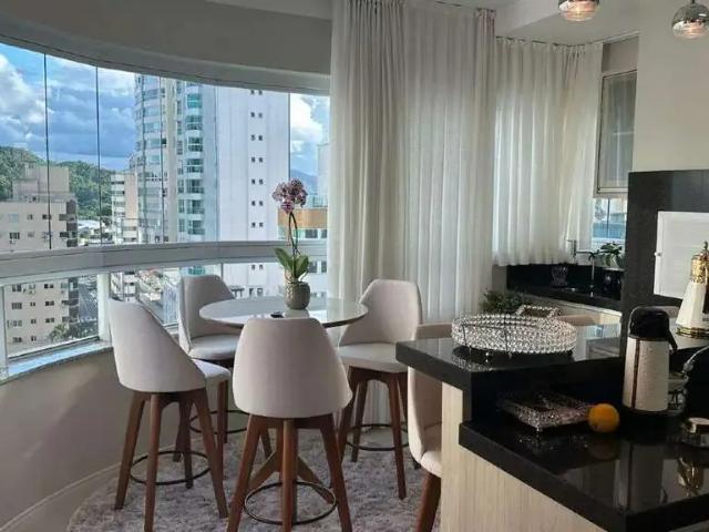 Apartamento para Venda em Balneário Camboriú/SC Centro 3 Quartos