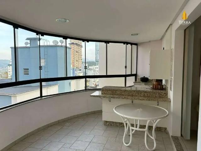 Apartamento para Venda em Balneário Camboriú/SC Centro 3 Quartos