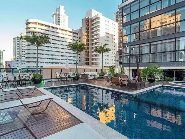 Apartamento para Venda em Balneário Camboriú/SC Centro 3 Quartos