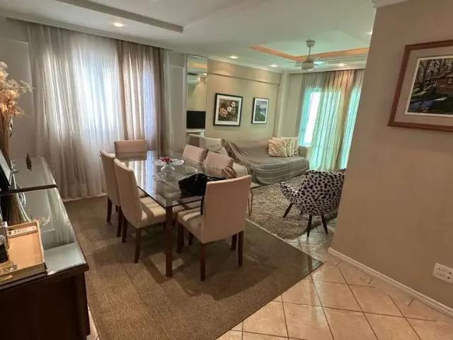 Apartamento para Venda em Balneário Camboriú/SC Centro 3 Quartos