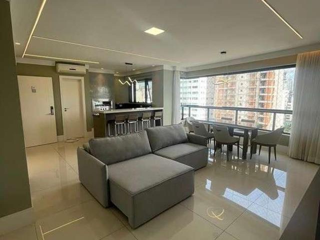 Apartamento para Venda em Balneário Camboriú/SC Centro 3 Quartos