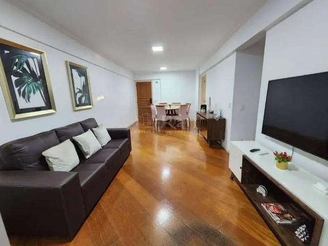 Apartamento para Venda em Balneário Camboriú/SC Centro 3 Quartos