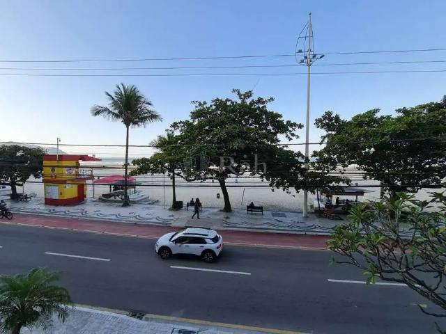 Apartamento para Venda em Balneário Camboriú/SC Centro 3 Quartos