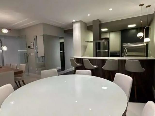 Apartamento para Venda em Balneário Camboriú/SC Centro 3 Quartos