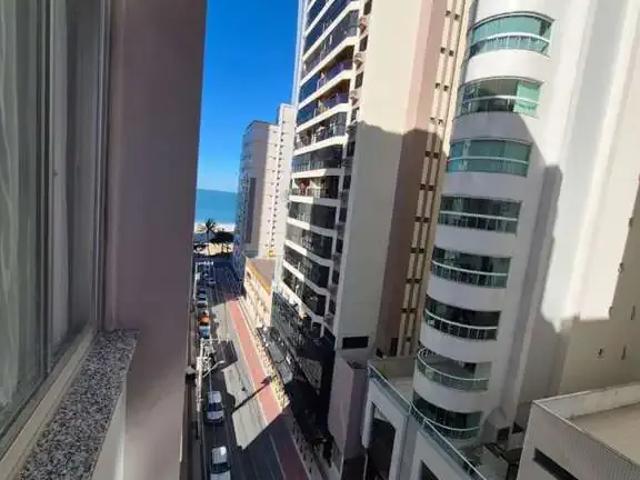 Apartamento para Venda em Balneário Camboriú/SC Centro 3 Quartos