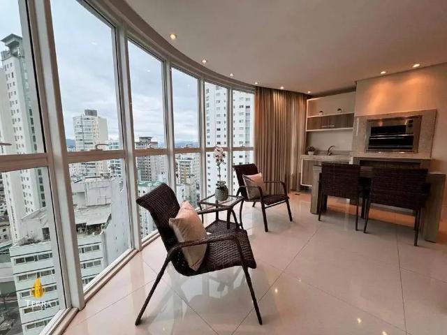 Apartamento para Venda em Balneário Camboriú/SC Centro 3 Quartos