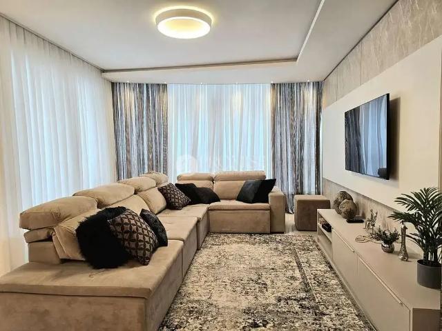 Apartamento para Venda em Balneário Camboriú/SC Centro 3 Quartos
