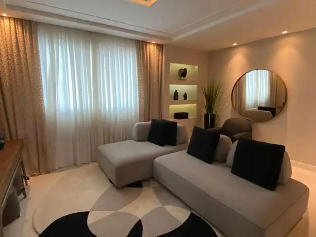 Apartamento para Venda em Balneário Camboriú/SC Centro 3 Quartos