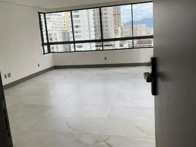 Apartamento para Venda em Balneário Camboriú/SC Centro 3 Quartos