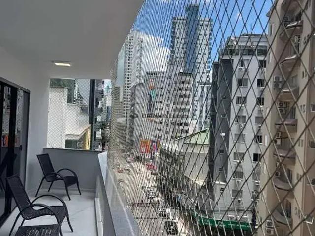 Apartamento para Venda em Balneário Camboriú/SC Centro 3 Quartos
