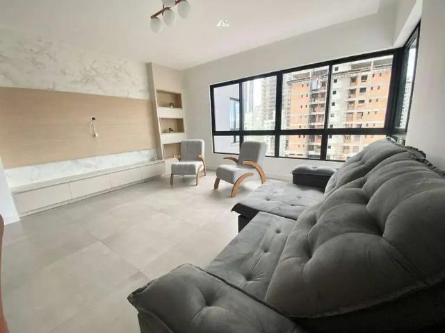Apartamento para Venda em Balneário Camboriú/SC Centro 3 Quartos