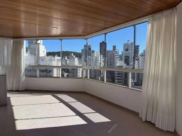 Apartamento para Venda em Balneário Camboriú/SC Centro 3 Quartos