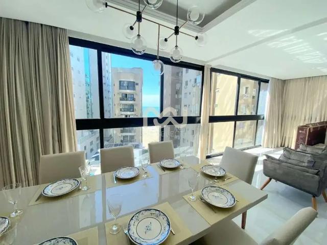 Apartamento para Venda em Balneário Camboriú/SC Centro 3 Quartos