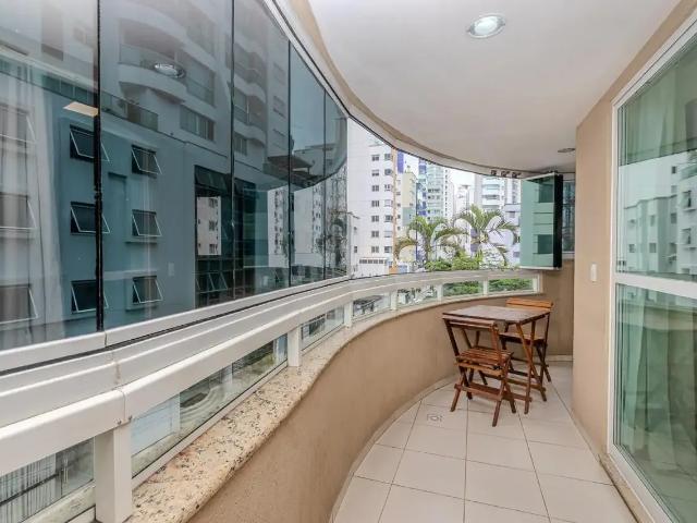 Apartamento para Venda em Balneário Camboriú/SC Centro 3 Quartos