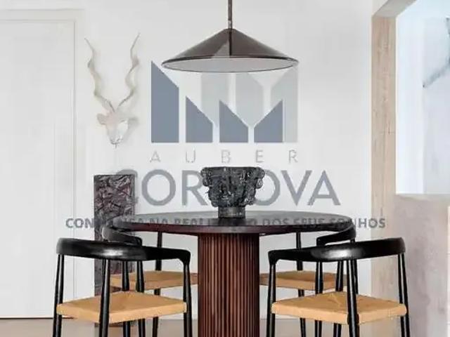 Apartamento para Venda em Balneário Camboriú/SC Centro 3 Quartos