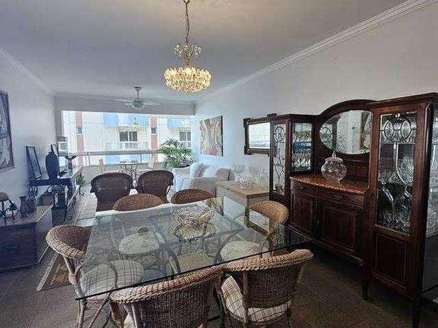 Apartamento para Venda em Balneário Camboriú/SC Centro 3 Quartos