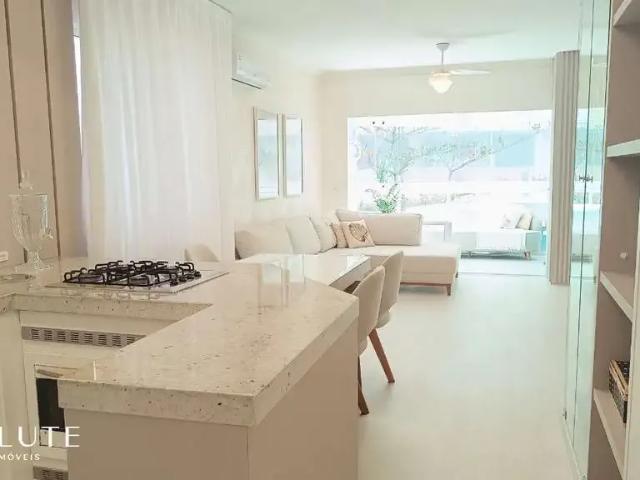 Apartamento para Venda em Balneário Camboriú/SC Centro 3 Quartos