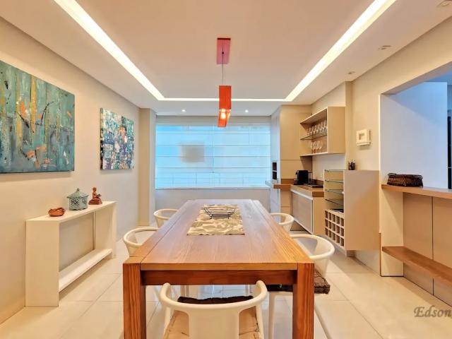 Apartamento para Venda em Balneário Camboriú/SC Centro 3 Quartos