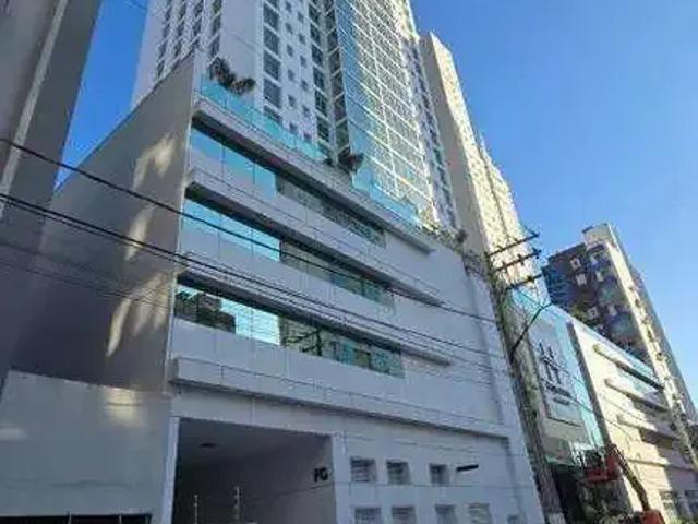 Apartamento para Venda em Balneário Camboriú/SC Centro 3 Quartos