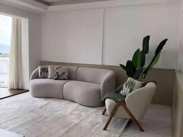 Apartamento para Venda em Balneário Camboriú/SC Centro 3 Quartos