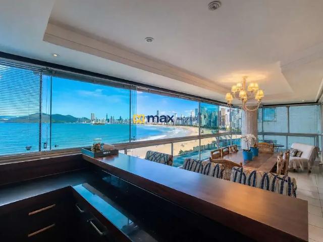 Apartamento para Venda em Balneário Camboriú/SC Centro 3 Quartos