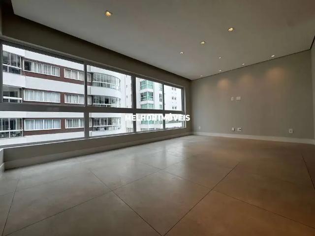 Apartamento para Venda em Balneário Camboriú/SC Centro 3 Quartos
