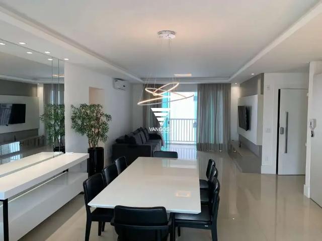 Apartamento para Venda em Balneário Camboriú/SC Centro 3 Quartos