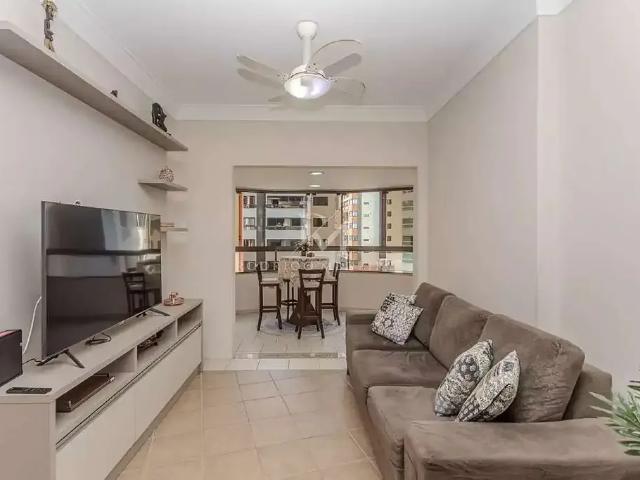 Apartamento para Venda em Balneário Camboriú/SC Centro 3 Quartos