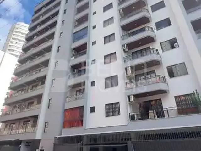 Apartamento para Venda em Balneário Camboriú/SC Centro 3 Quartos