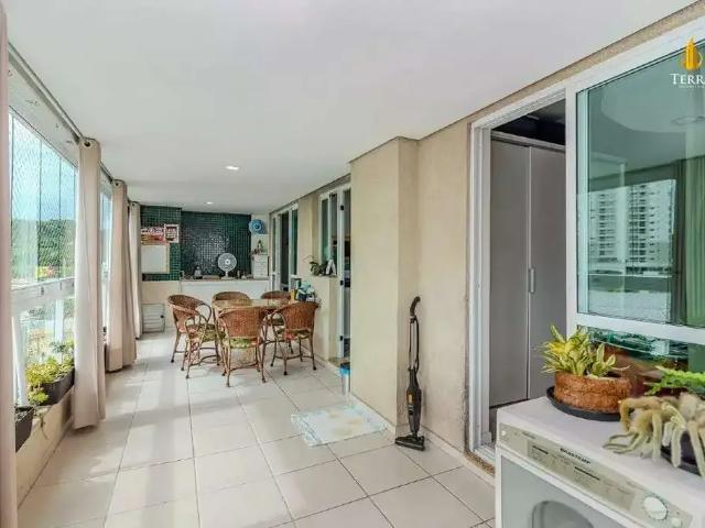 Apartamento para Venda em Balneário Camboriú/SC Centro 3 Quartos