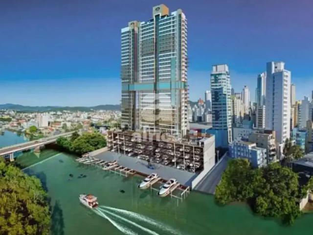 Apartamento para Venda em Balneário Camboriú/SC Centro 3 Quartos