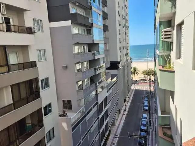 Apartamento para Venda em Balneário Camboriú/SC Centro 3 Quartos