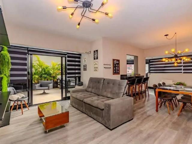 Apartamento para Venda em Balneário Camboriú/SC Centro 3 Quartos