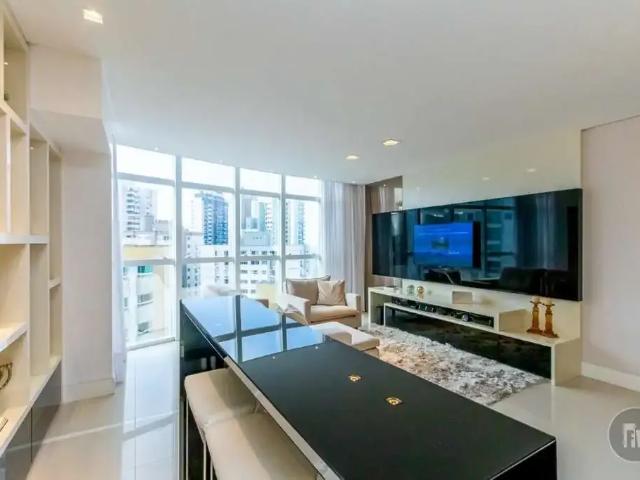 Apartamento para Venda em Balneário Camboriú/SC Centro 3 Quartos