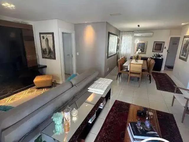 Apartamento para Venda em Balneário Camboriú/SC Centro 3 Quartos