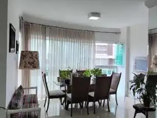 Apartamento para Venda em Balneário Camboriú/SC Centro 3 Quartos