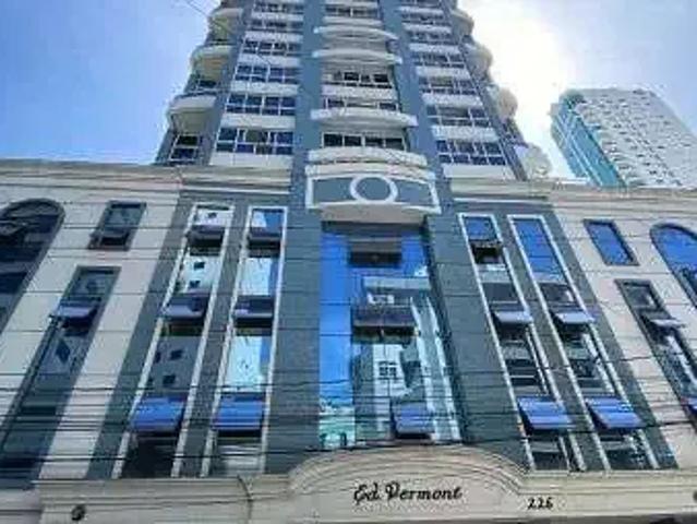 Apartamento para Venda em Balneário Camboriú/SC Centro 3 Quartos