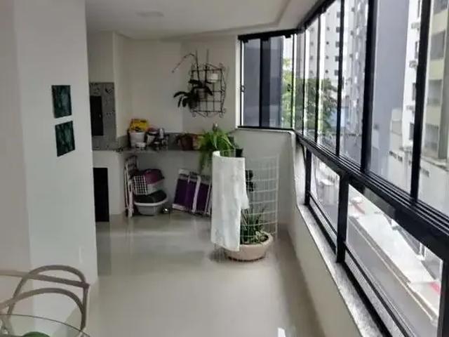 Apartamento para Venda em Balneário Camboriú/SC Centro 3 Quartos
