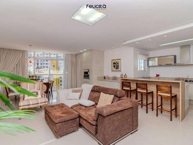 Apartamento para Venda em Balneário Camboriú/SC Centro 3 Quartos