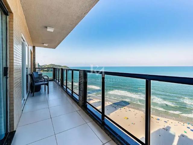 Apartamento para Venda em Balneário Camboriú/SC Centro 3 Quartos